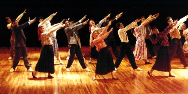 Celebra 40 años de trayectoria compañía de danza judía en México | El ...
