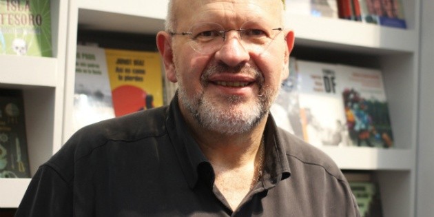 Experiencia y juventud deben confluir en las redacciones: Raymundo Riva ...