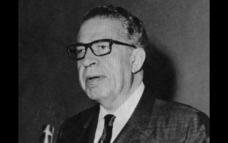 Se cumplen 112 años del nacimiento de Torres Bodet | El Informador