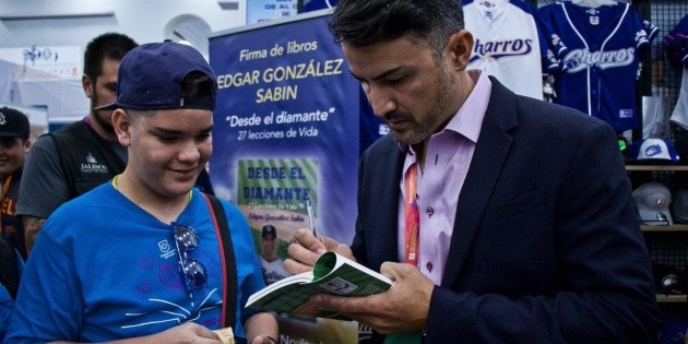 Edgar González comparte sus enseñanzas en la FIL | El Informador