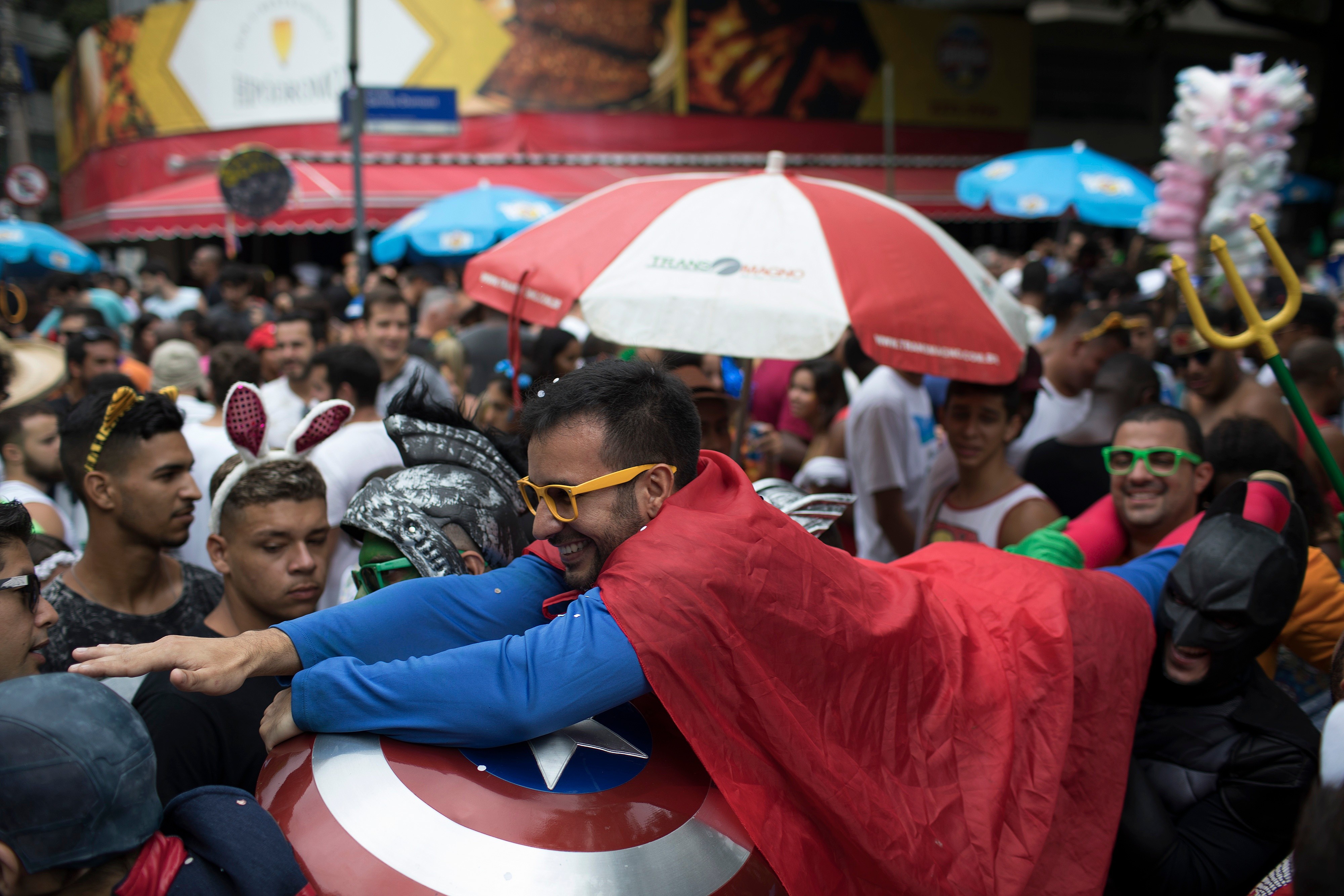 Fotogalería: Superhéroes invaden Río de Janeiro | El Informador