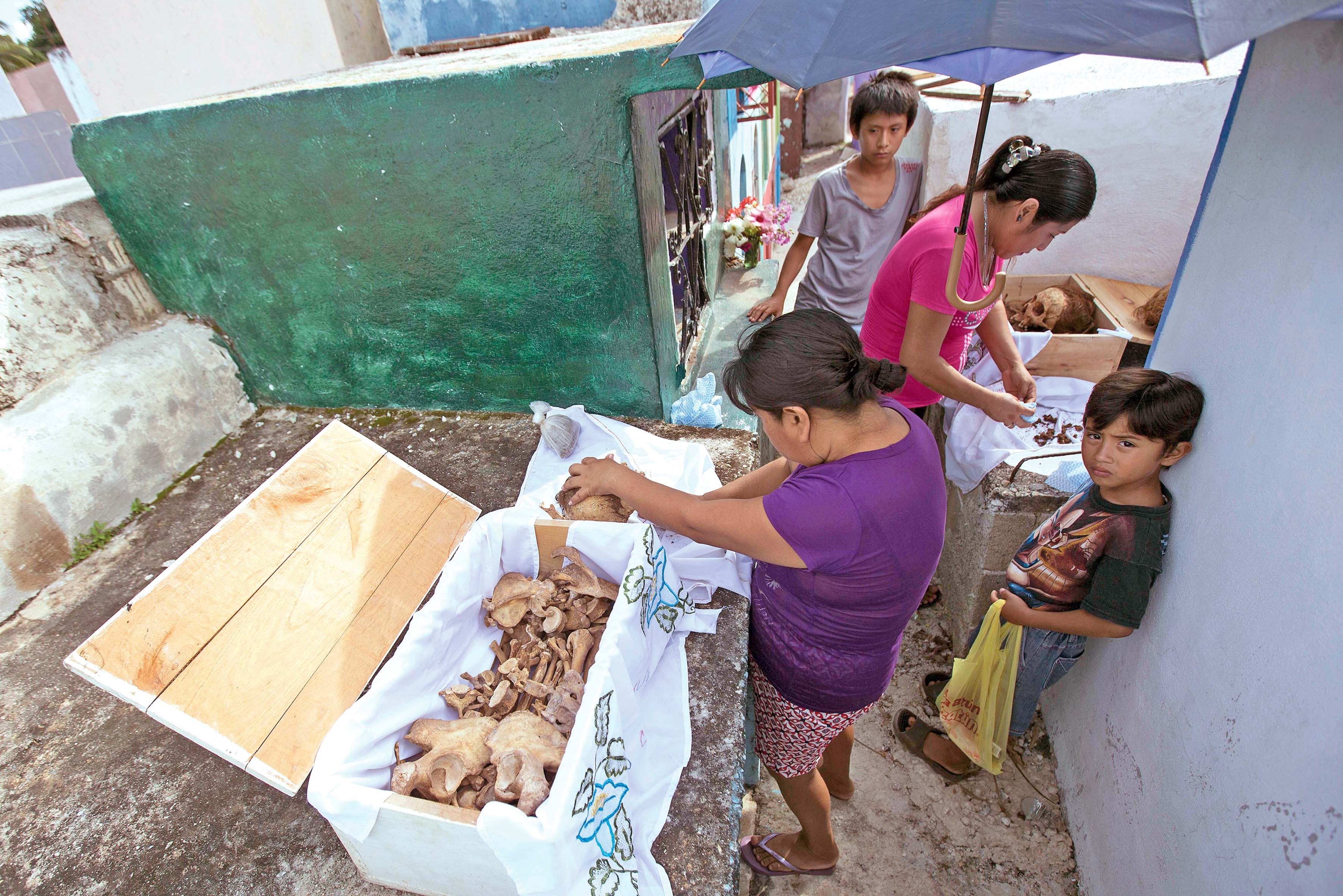 Fotogalería: El rito de limpiar huesos en Pomuch | El Informador