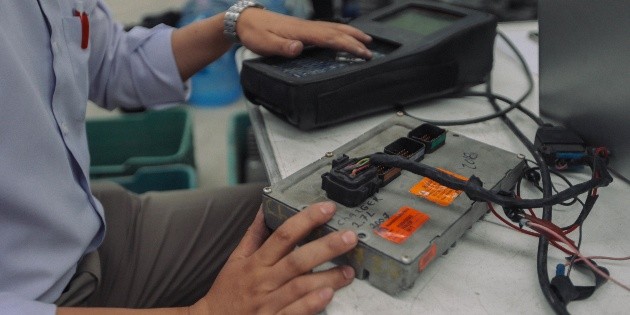 Comienza la entrega de computadoras de autos Ford y Chevrolet | El ...