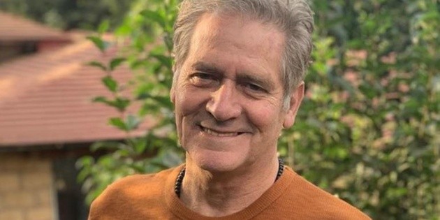 El actor Leonardo Daniel duerme con oxígeno por secuelas de COVID-19 ...