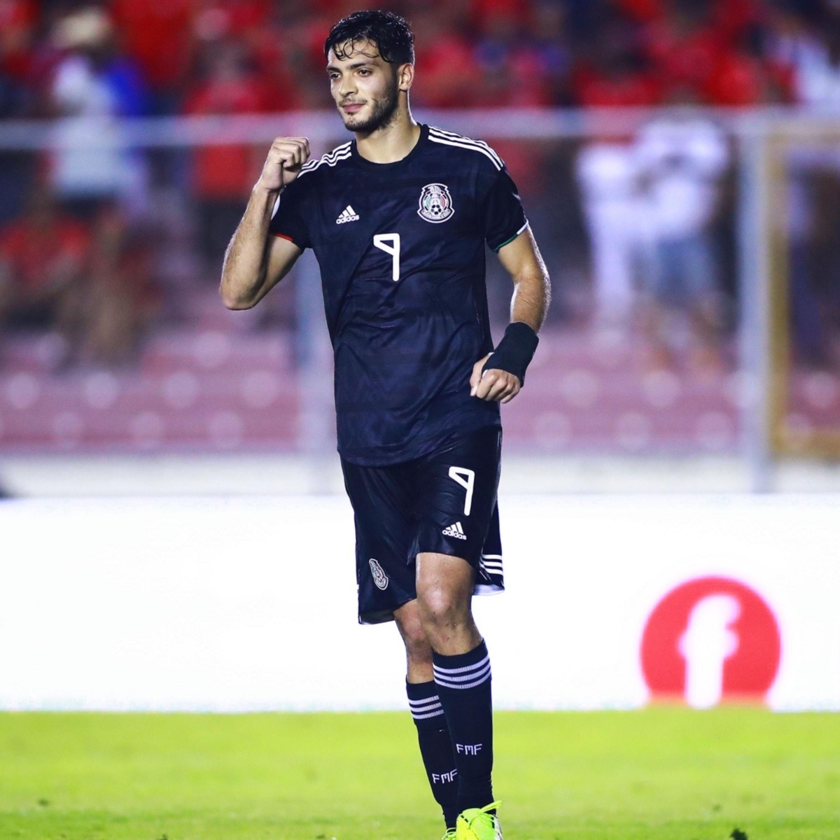 Raul Jimenez Seleccion Mexicana
