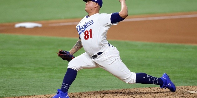 MLB: Mexicano Víctor González logra su primer triunfo de la temporada ...