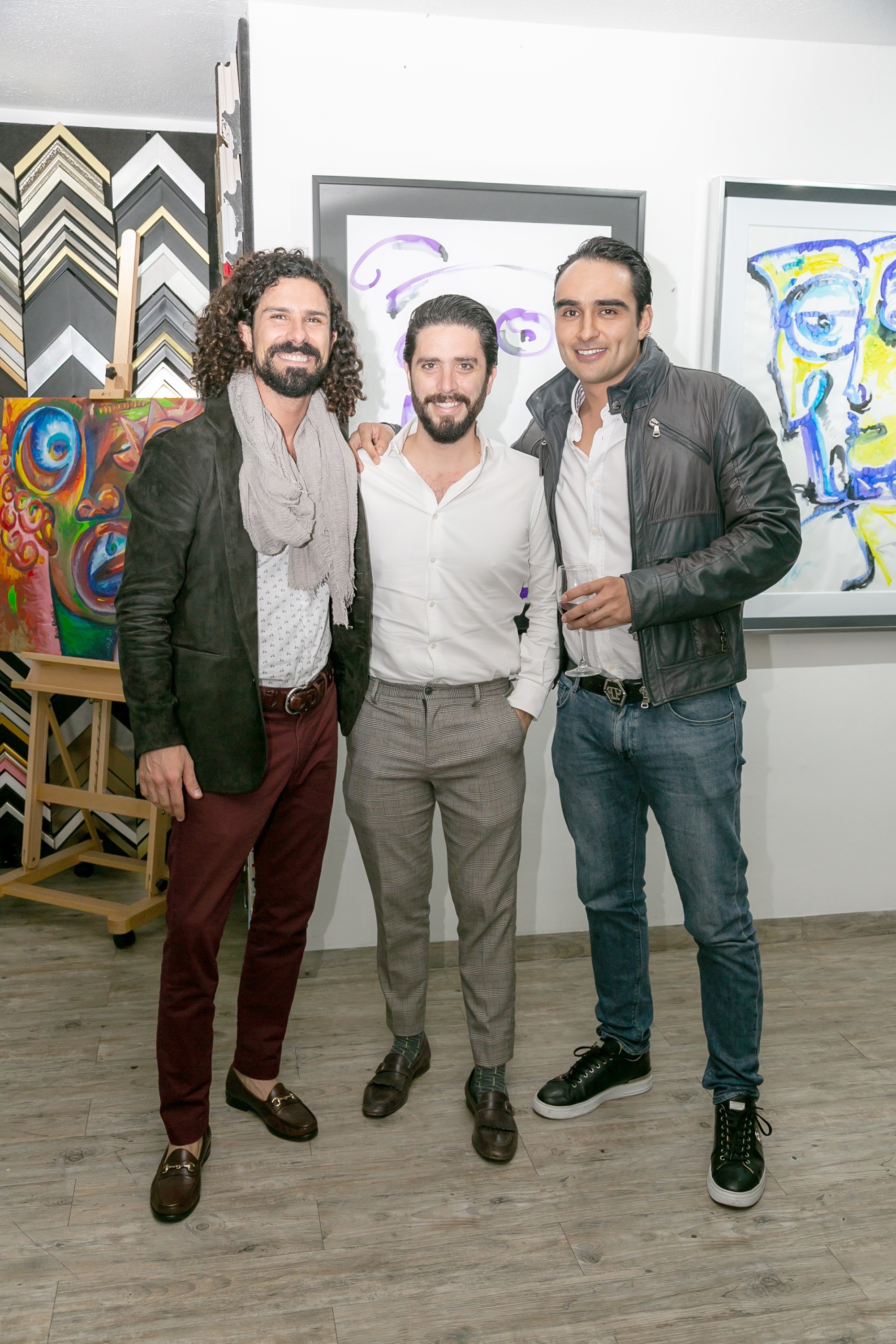 Sociales: Emilio Chalita presenta su exposición "Minimalismo Expresivo ...