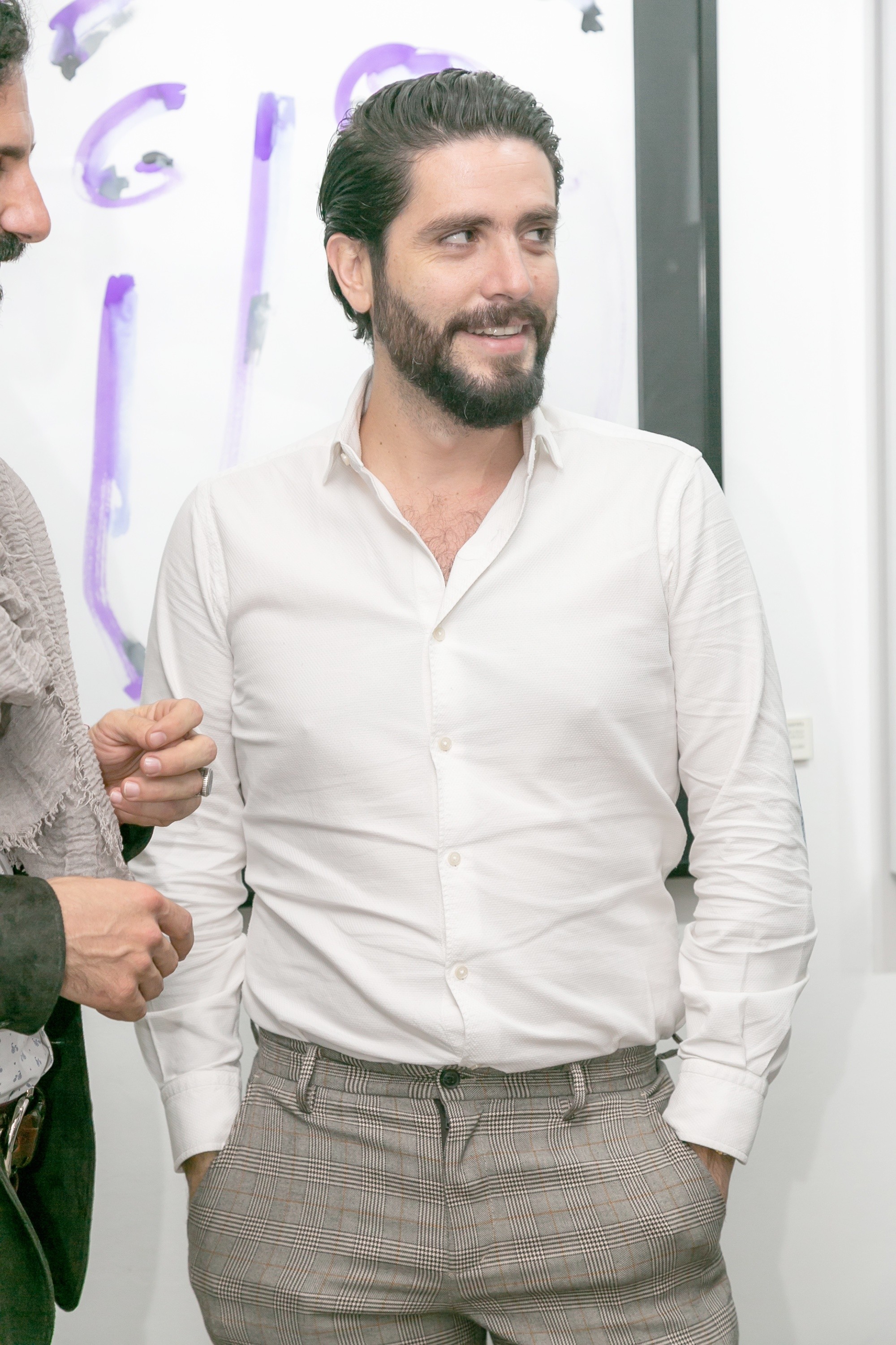 Sociales: Emilio Chalita presenta su exposición "Minimalismo Expresivo ...