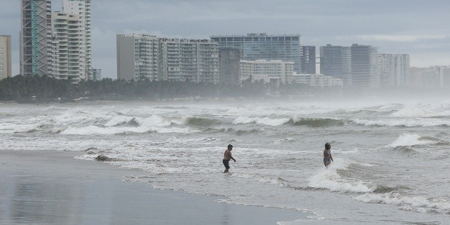 Huracán Rick: Las imágenes del impacto del ciclón que se degradó a ...
