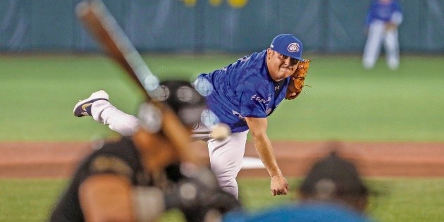 Javier Solano se estrena en la lomita, pero los Charros pierden | El ...