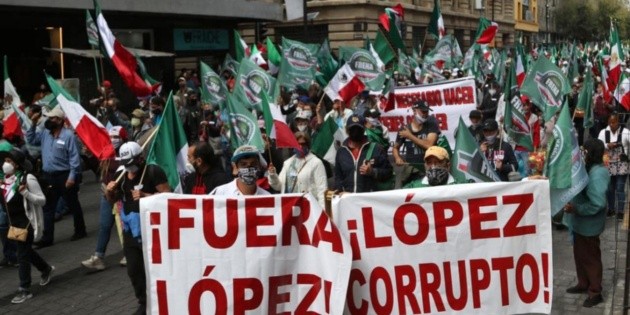 AMLO: Gilberto Lozano, líder de FRENA, reacciona a marcha del ...