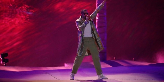 Bad Bunny: Fans del reguetonero perrean solos en el Estadio Azteca | El ...