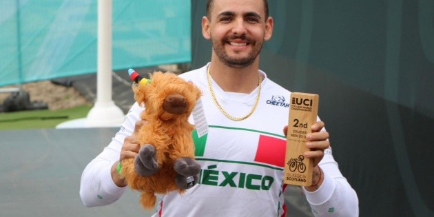 Del retiro a subcampeón mundial, la historia de Christopher Mireles ...