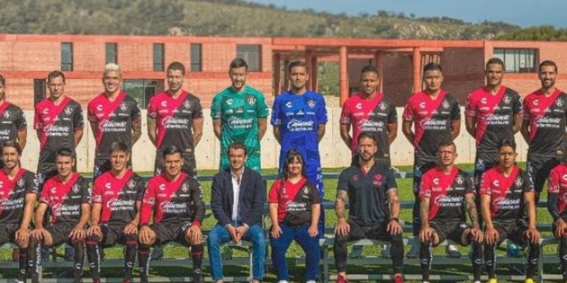 Atlas FC se toma la foto oficial del torneo | El Informador