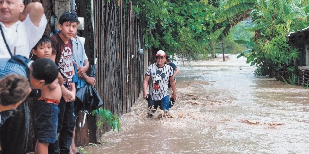 Huracán: Pausan clases en la Costa por paso de “Lidia” | El Informador