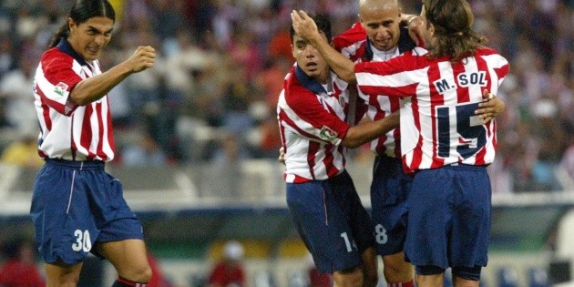 Chivas vs Pumas: Así fue la ida de la final del Clausura 2004 en el ...
