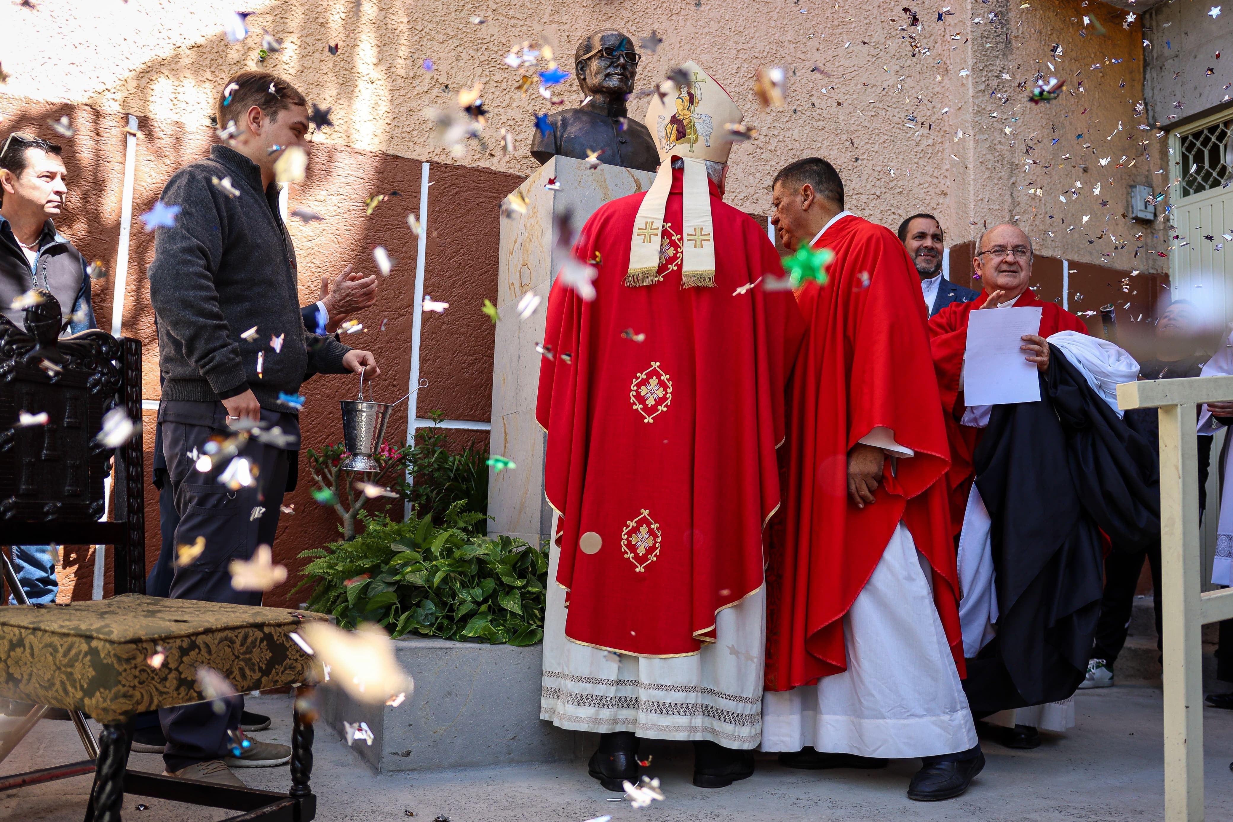 Rinden homenaje a Rafael Meza Ledesma, fundador del barrio de Oblatos ...