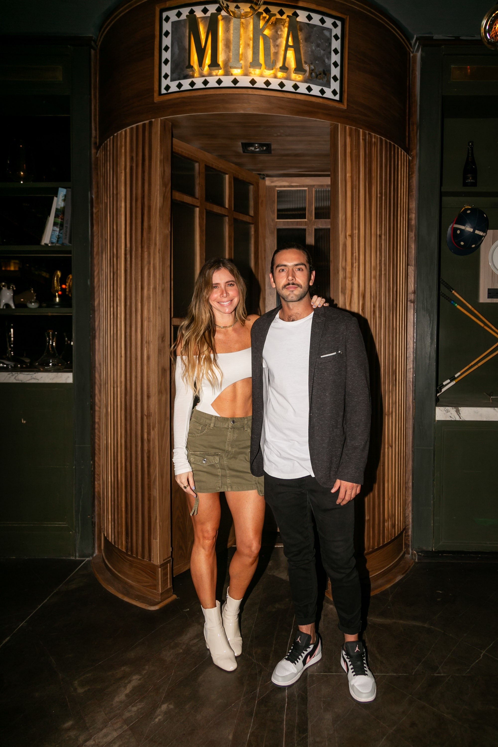 Portada: Mika Bar, el speakeasy de Mochomos abre sus puertas | El ...