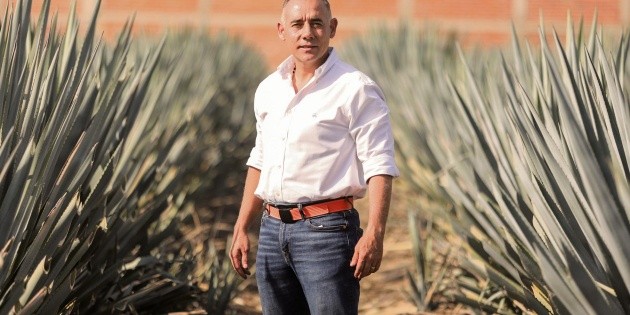 Alberto Esquer confía en que le restituirán su candidatura | El Informador