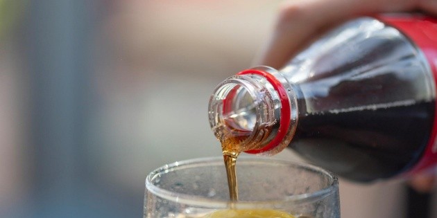 Calor: ¿Es bueno tomar Coca Cola para hidratarse? | El Informador