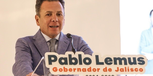 Pablo Lemus se compromete a rehabilitar el 100% de las carreteras de ...