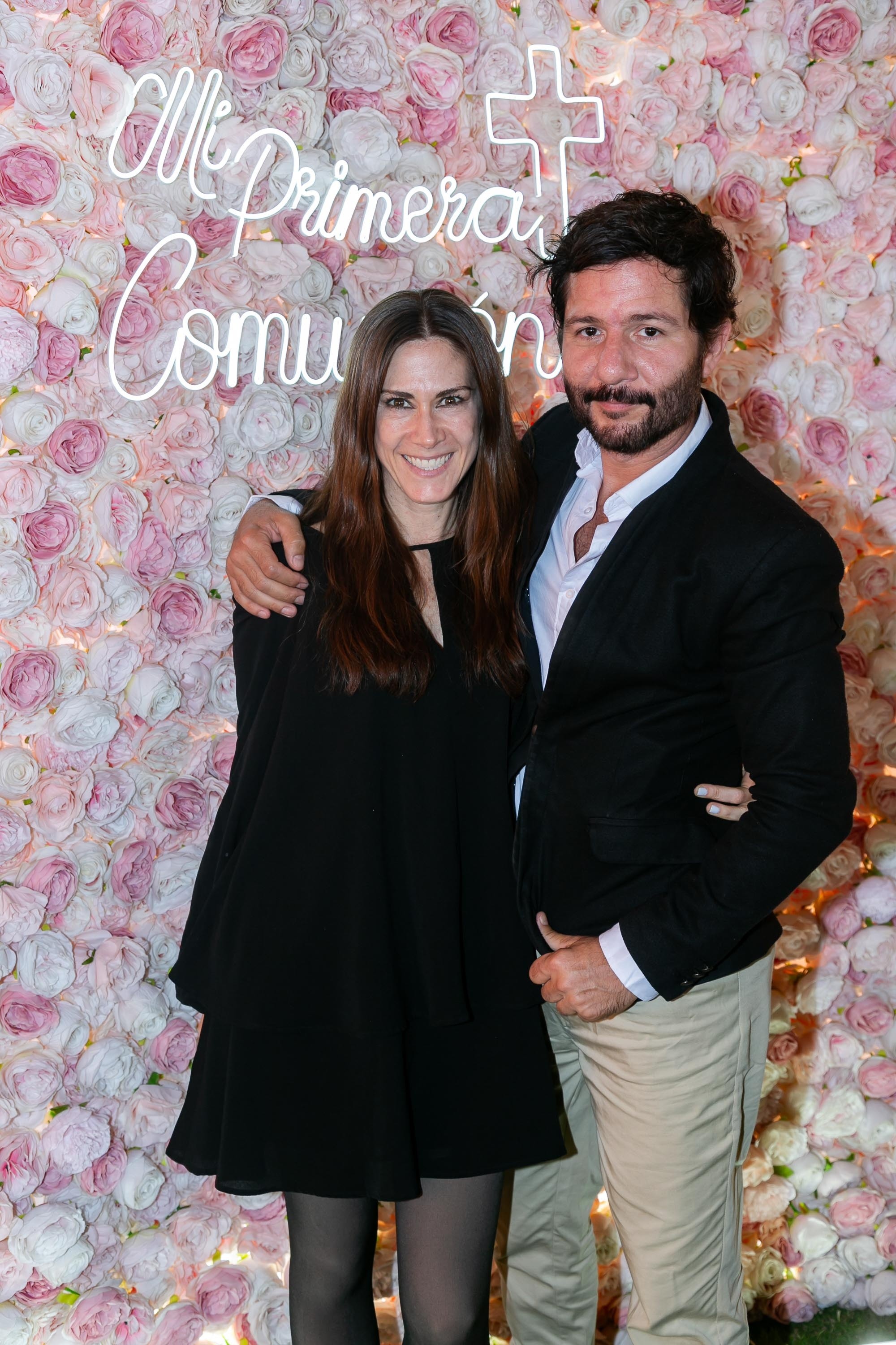 Sociales: Un día de fe y celebración, Marion Guzmán recibe su Primera ...