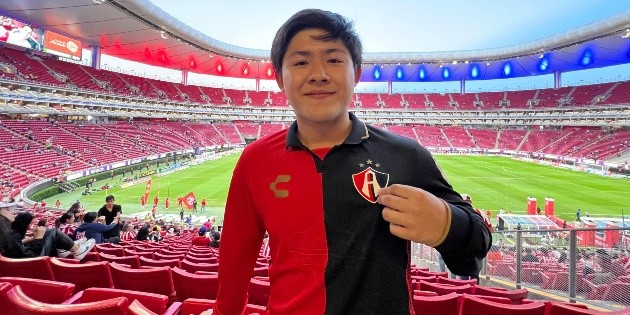 Chivas vs Atlas: Iván Lee, un coreano fanático del rojinegro | El ...