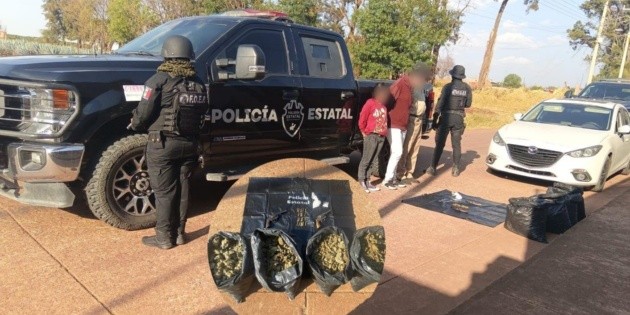 Seguridad en Jalisco: Detienen a tres personas con armas, droga y vehículo robado en San Ignacio ...