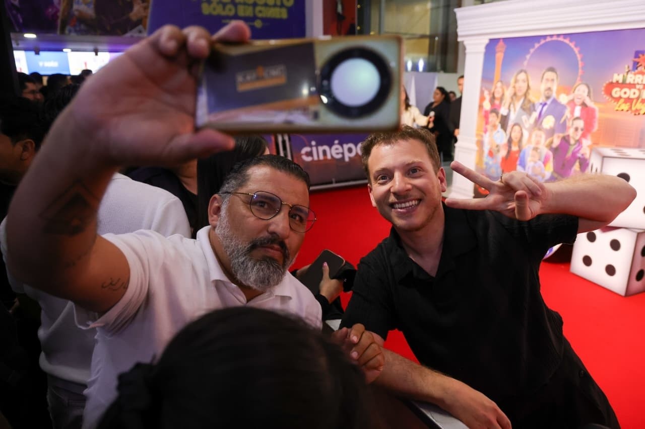 Mirreyes vs Godínez Las Vegas inicia su recorrido en cines con premier ...