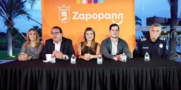 Gabriela Cárdenas impulsa foros 'Es de Buen Vecino' entre condominios ...