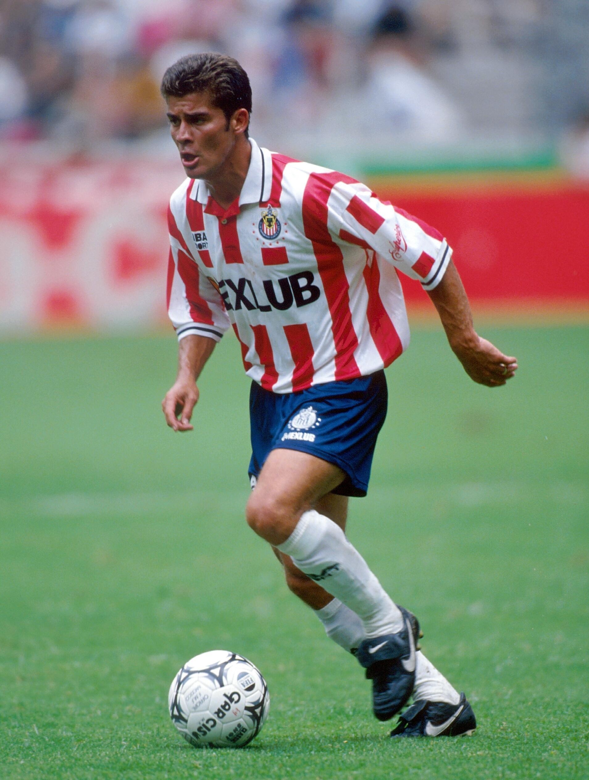 Diez leyendas de Chivas para recordar en su aniversario | El Informador